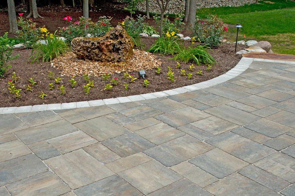 Bristol Valley | Pavers | Pavers & Retaining Walls | Niemeyer's Lan...