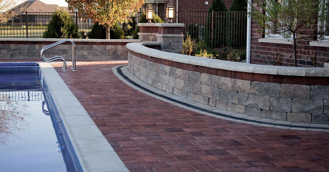 Estate Wall | Walls & Verticals | Pavers & Retaining Walls | Niemey...