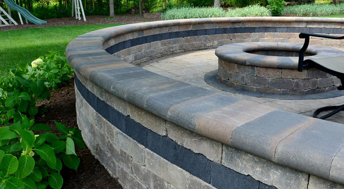 Fullnose Edgers | Coping | Pavers & Retaining Walls | Niemeyer's La...