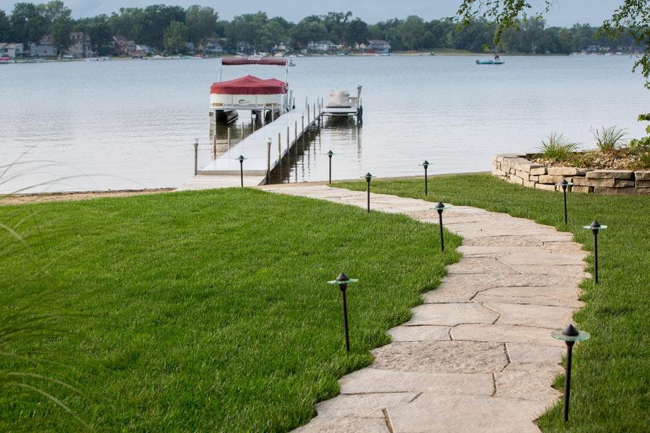 Grand Flagstone | Pavers | Pavers & Retaining Walls | Niemeyer's L...