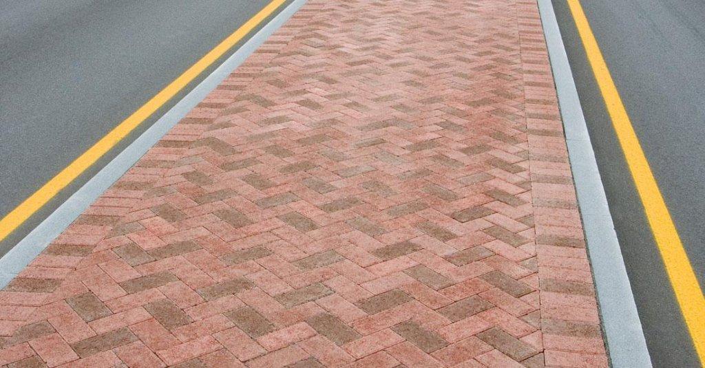 Hollandstone | Pavers | Pavers & Retaining Walls | Niemeyer's Lands...