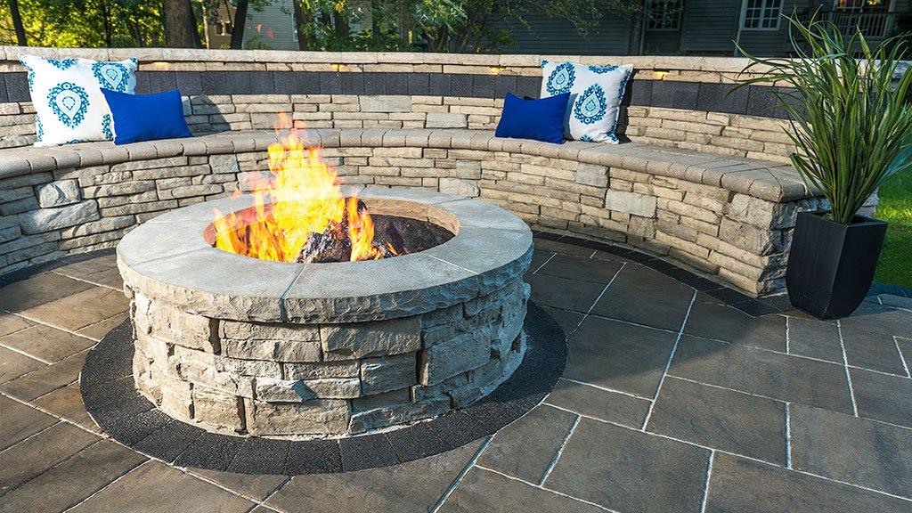 Rivercrest Firepit Kit | Firepits | Outdoor Living | Niemeyer's Lan...