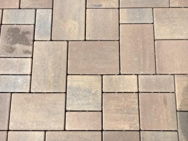 Treo Smooth | Pavers | Pavers & Retaining Walls | Niemeyer's Landsc...