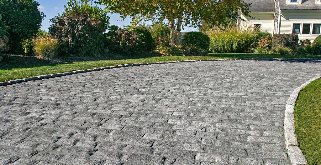 Tribeca Cobble | Pavers | Pavers & Retaining Walls | Niemeyer's Lan...