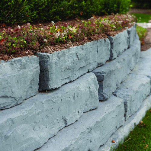 Grand Ledge Wall | Walls & Verticals | Pavers & Retaining Walls | N...
